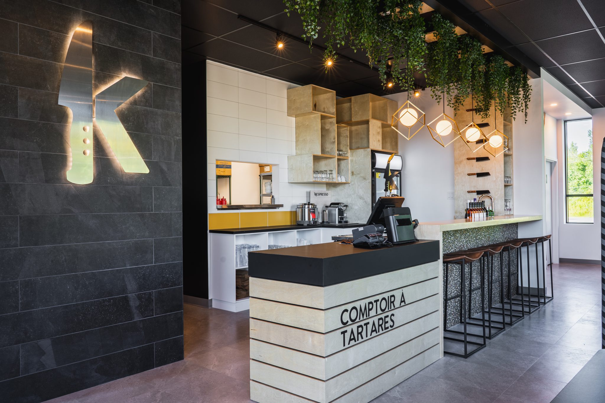 Franchise Opportunities in the Industry | Join | MTY Franchising